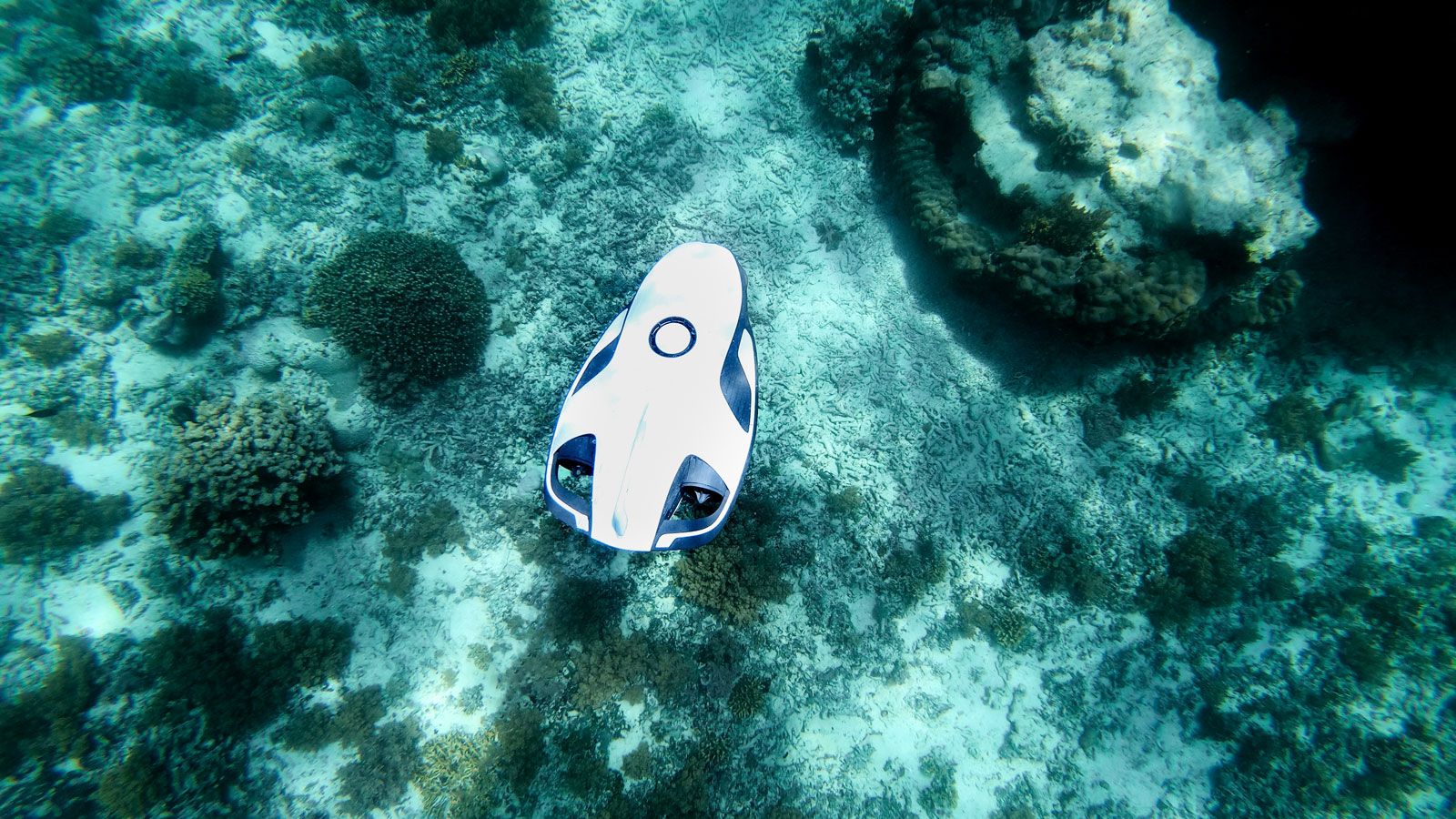 Best underwater drones 2021